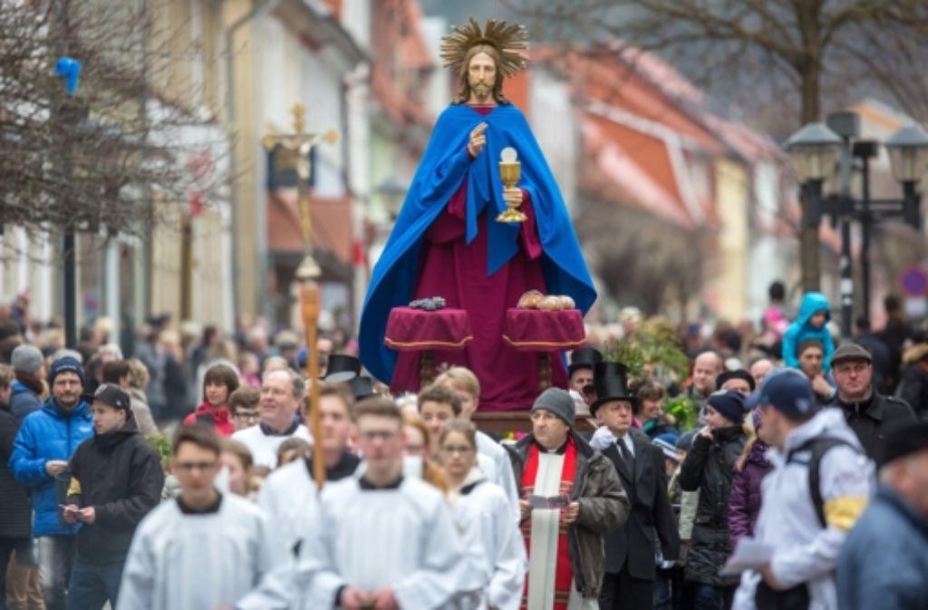 A – Auferstehung: Sie ist der Grund des Osterfestes, die Auferstehung ...