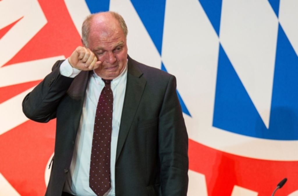 Der FC Bayern München feiert Uli Hoeneß