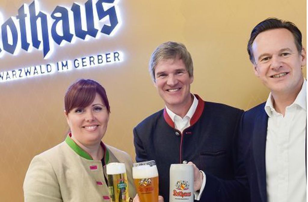 Denise Schuler, Christian Rasch und Gerber-Manager Peter Fiegle ...