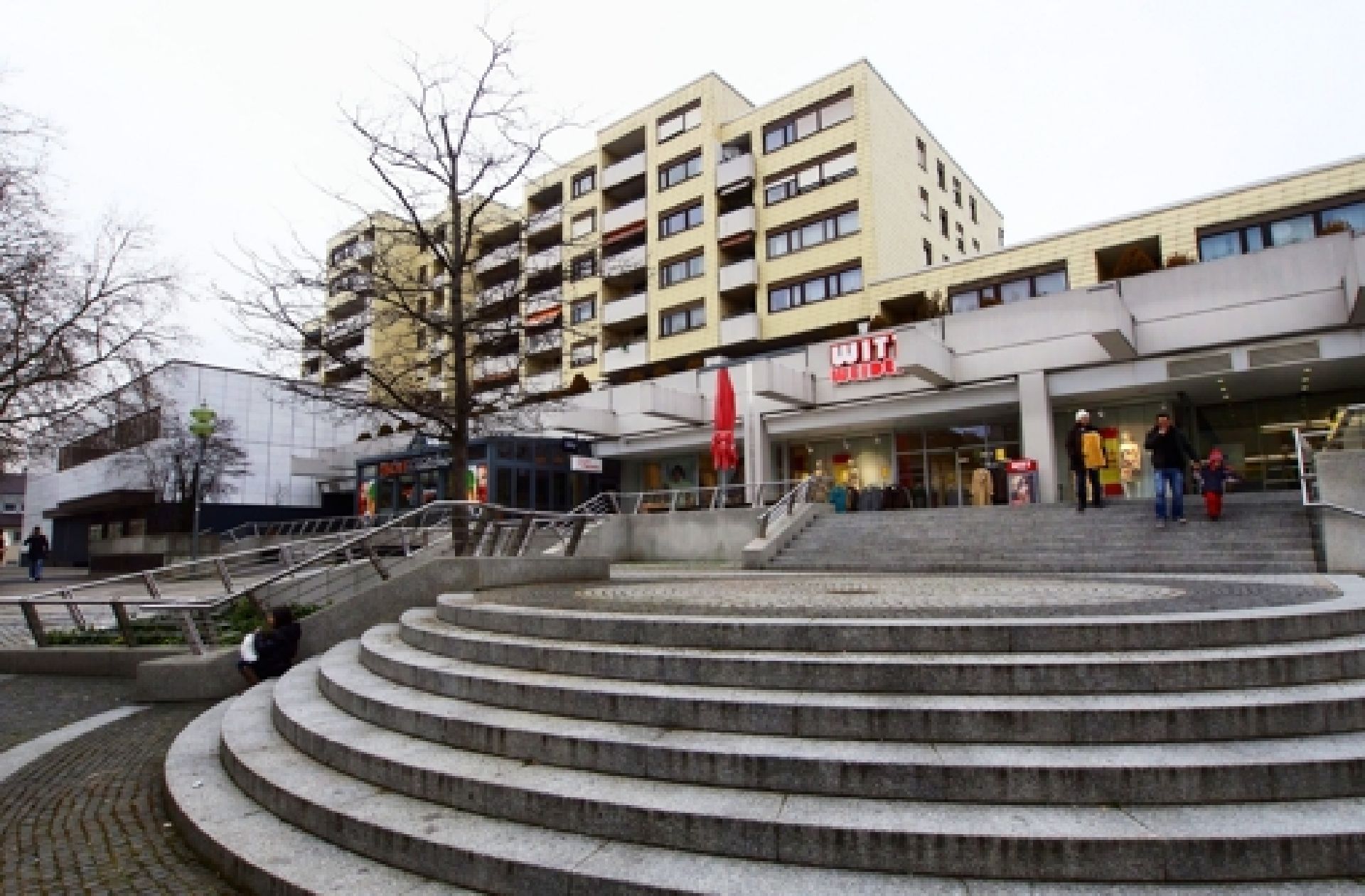 Douglas Ludwigsburg Marstall Center 1