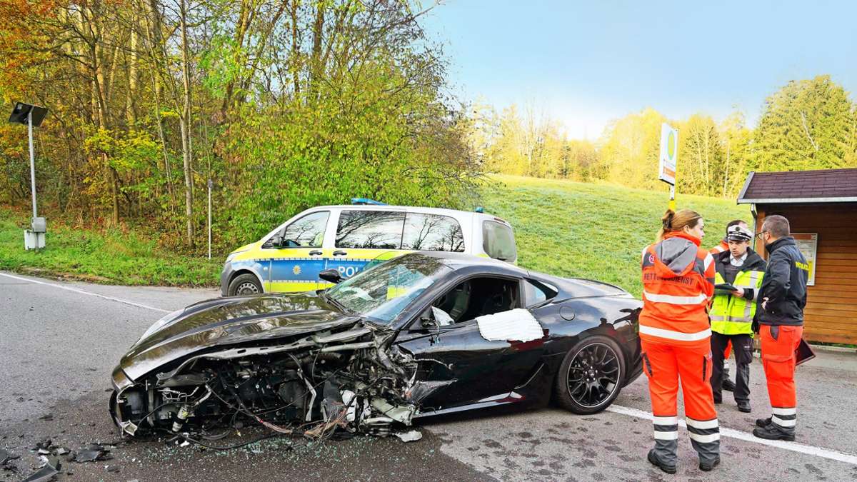 Nach Unfall mit Ferrari nahe Bärensee – Streckensperrung aufgehoben