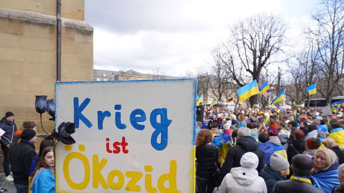 Solidarität mit der Ukraine zum Jahrestag des Krieges