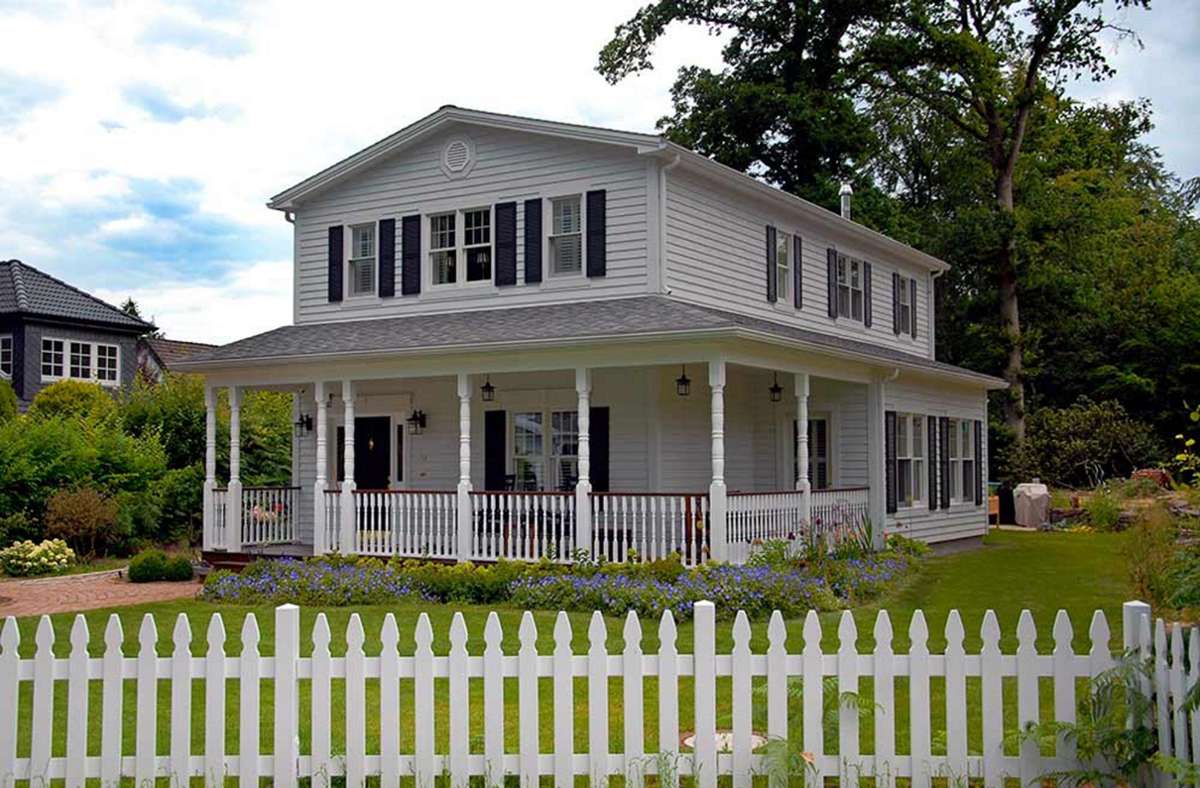 Elegantes Amerikanische Hauser Veranda Ebenbild